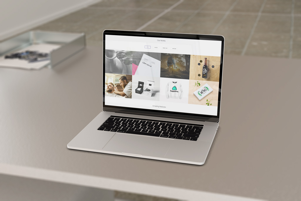 MacBook and iPhone SE Mockup Set - Mockup World